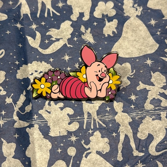 Disney | Other | Disney Piglet Pin Traded At The Parks | Poshmark